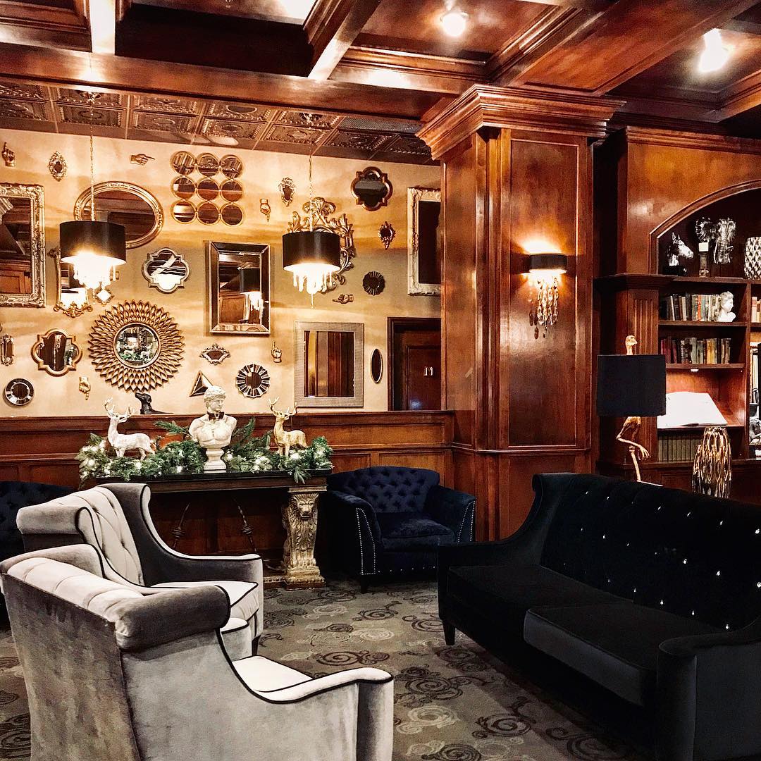 12 Distinctive Iowa Hotels Worth a Visit - Where To Adventure